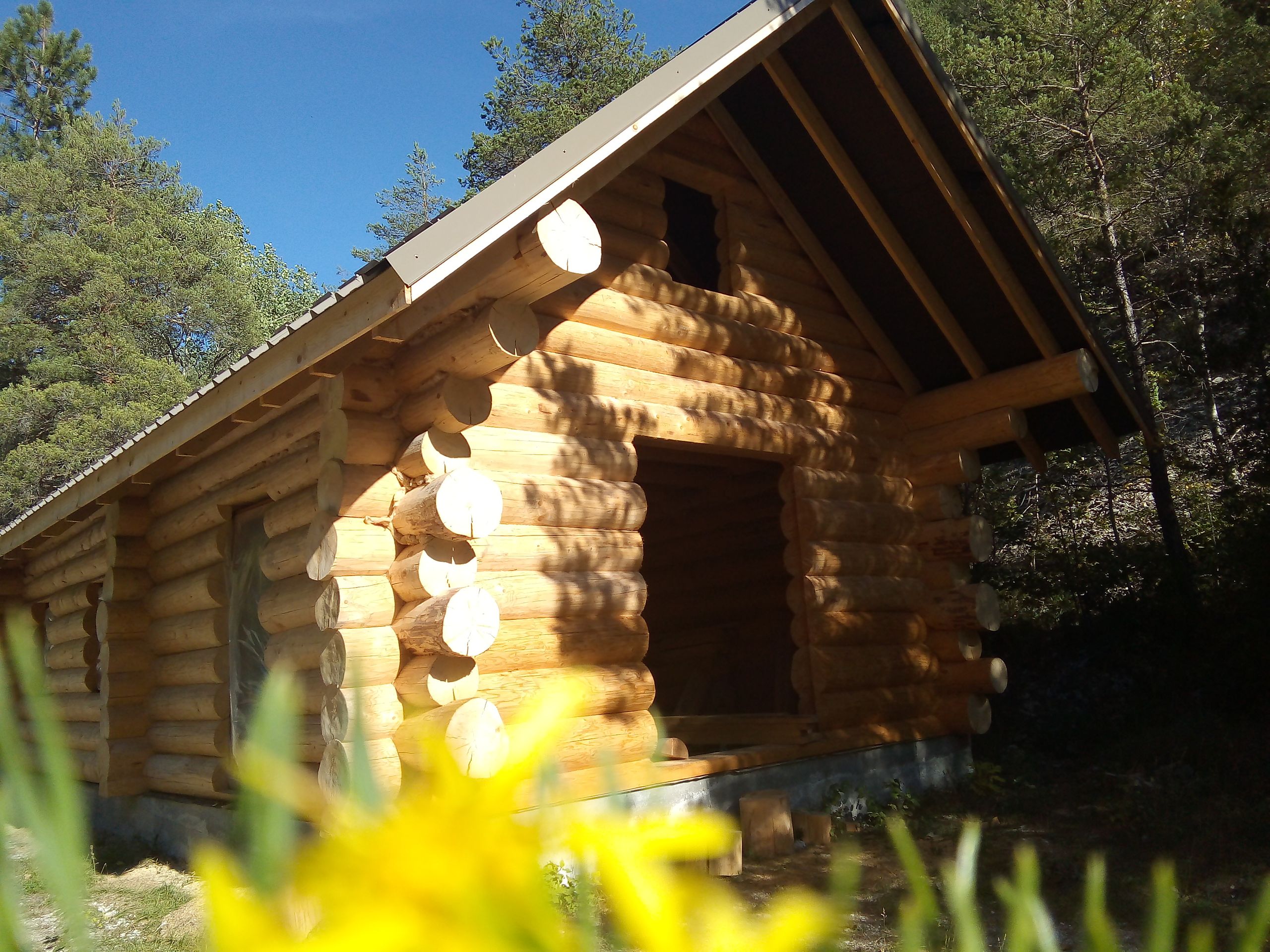 Découvrez la galerie photo de la société Ma Cabane en Rondin près de ...